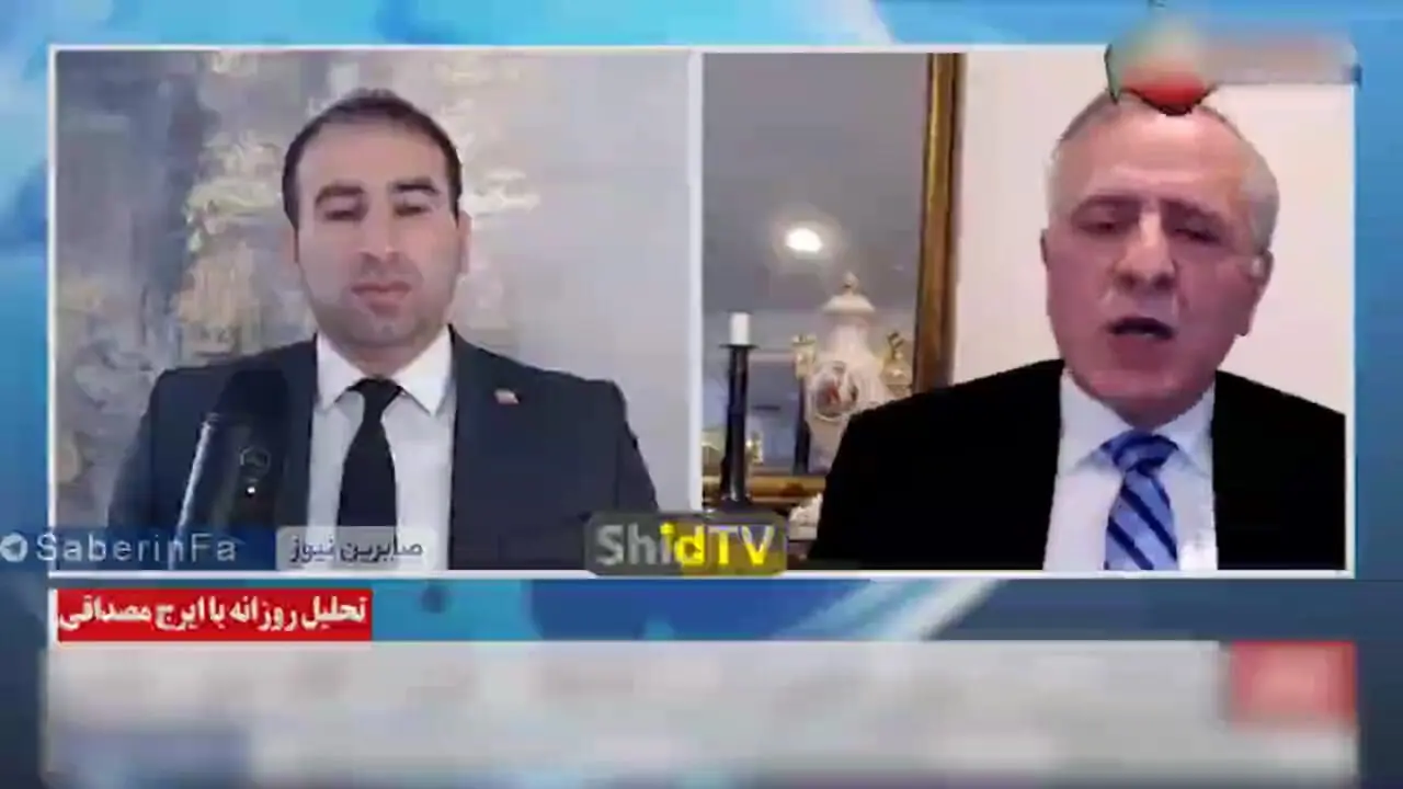 ایرج مصداقی، مسیح علینژاد را با خاک یکسان کرد